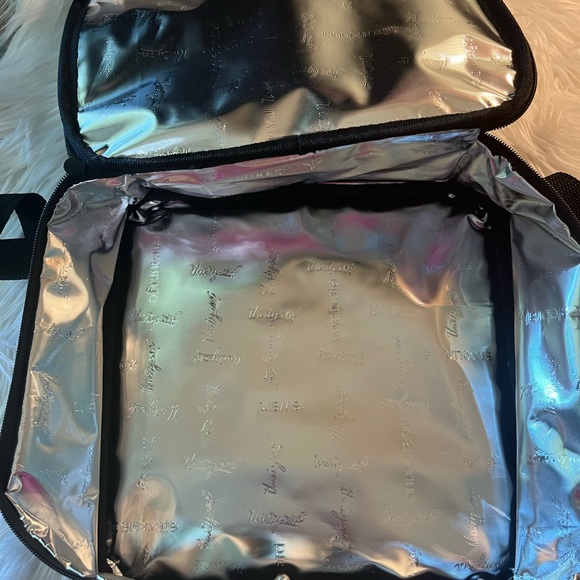 thirty-one | Kitchen | New Thirty One Insulated Hot Cold Dish Carrier ...